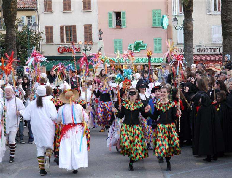 Carnaval provençal - 09/02/2013 - Cogolin - Frequence-sud.fr