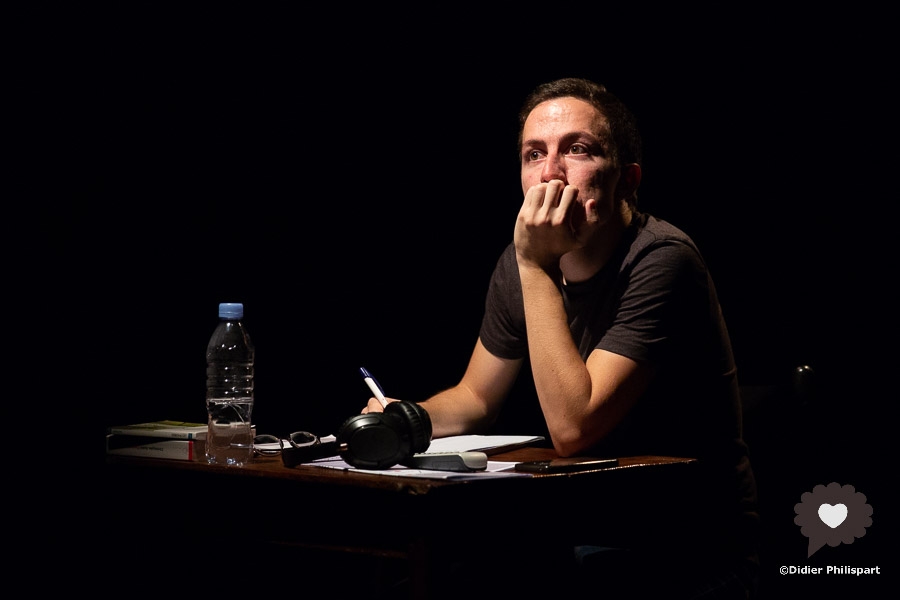 Mathieu Oliver, pliant au OFF d'Avignon - Avignon - Frequence-sud.fr